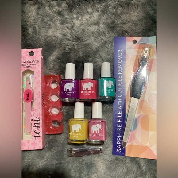 ella & milo | Makeup | Nail Polish Bundle | Poshmark